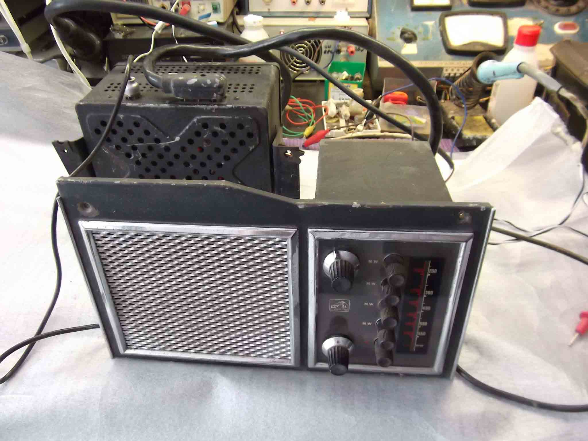 A few radios recently restored | Zeta Services