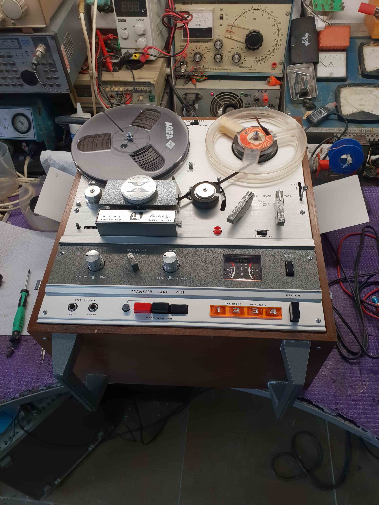 Akai X-1800SD | Zeta Services