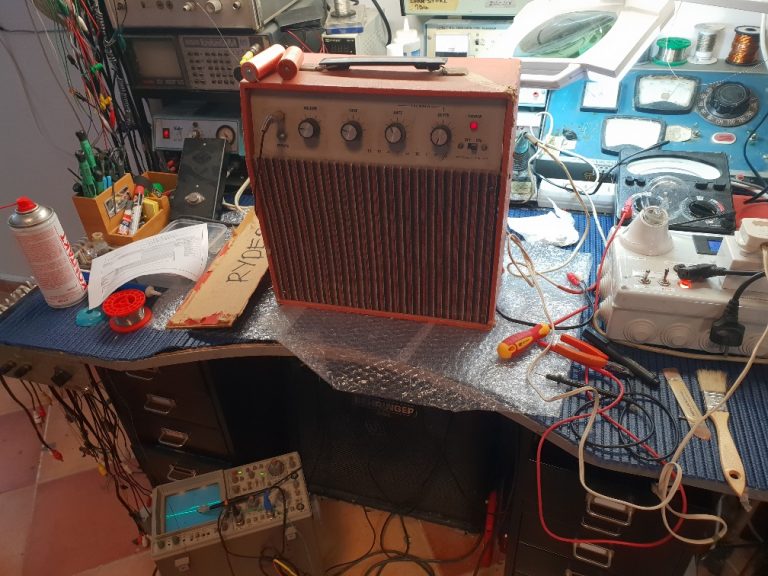Heathkit Guitar amplifier | Zeta Services